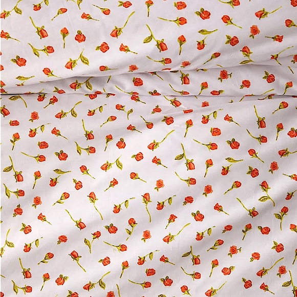 Urban Outfitters | Bedding | Vintage Inspired Uo Rosebud Floral Duvet ...